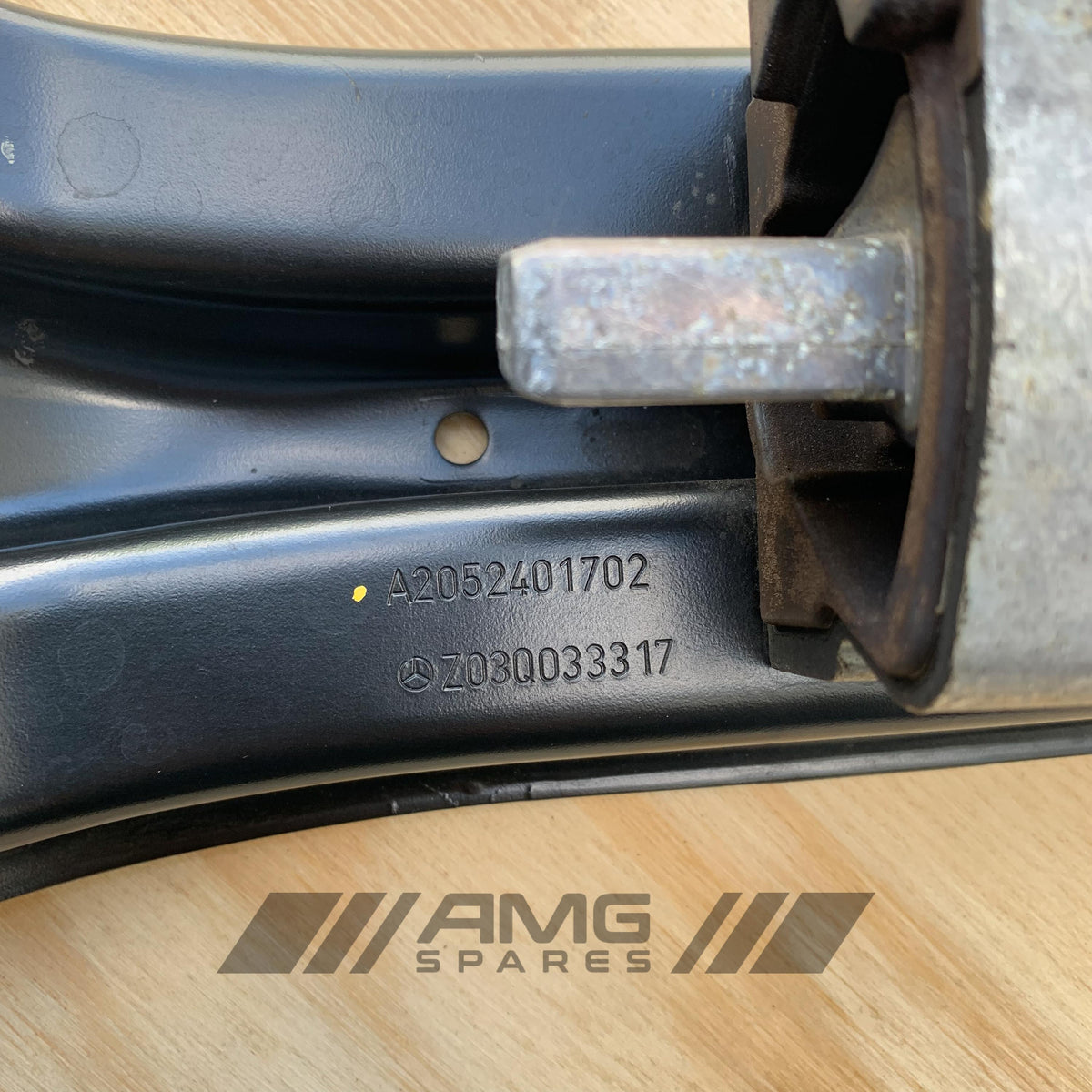 M177 7G tronic gearbox mount and cross member A2052401702 A2052405700 ...