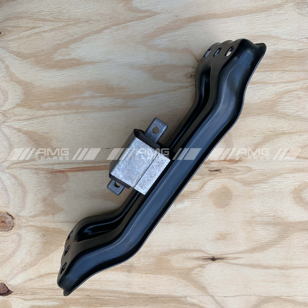 M177 7G tronic gearbox mount and cross member A2052401702 A2052405700 ...