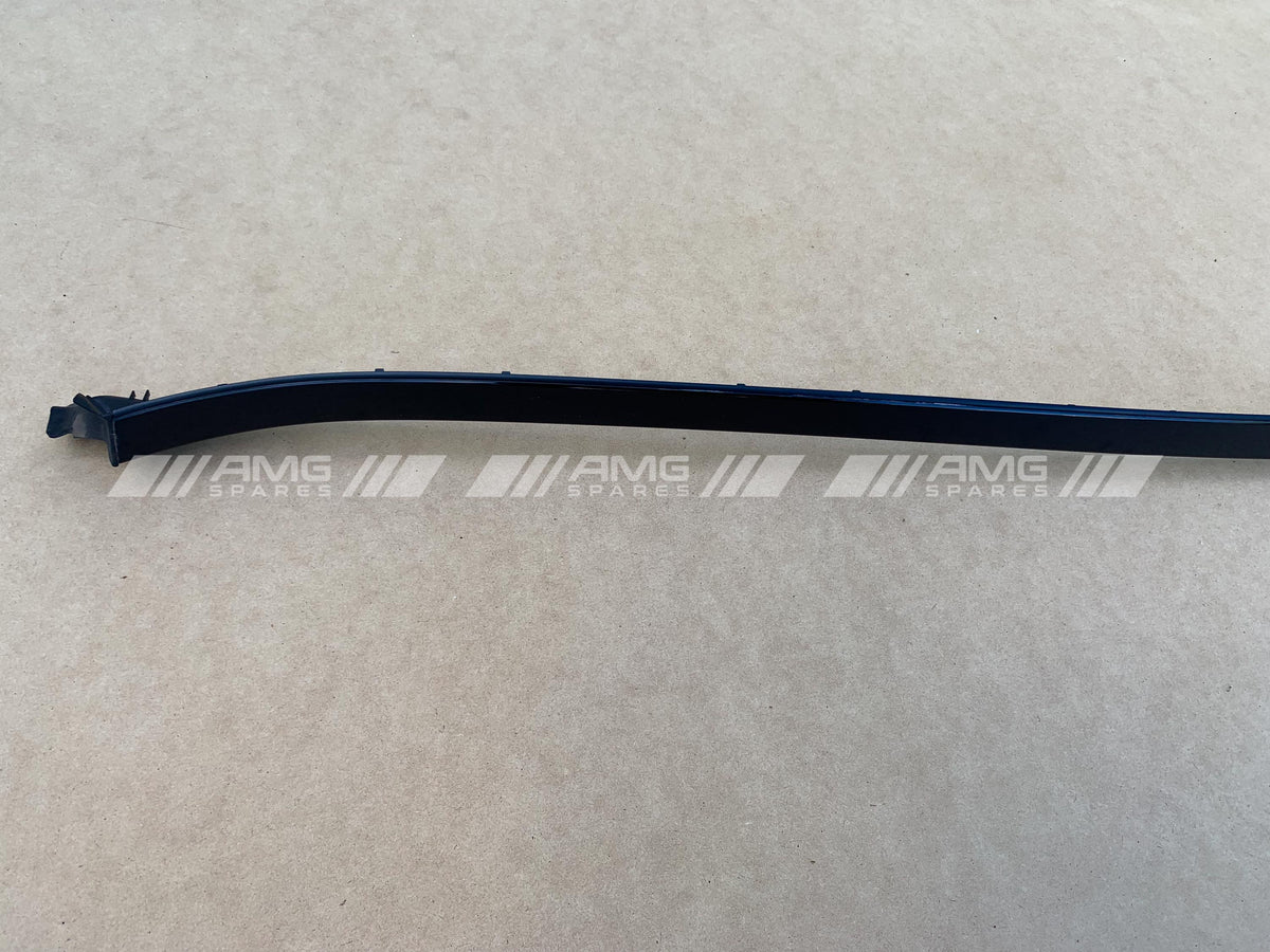W205 Roof trim molding water deflector right side A2056900282 – AMG Spares