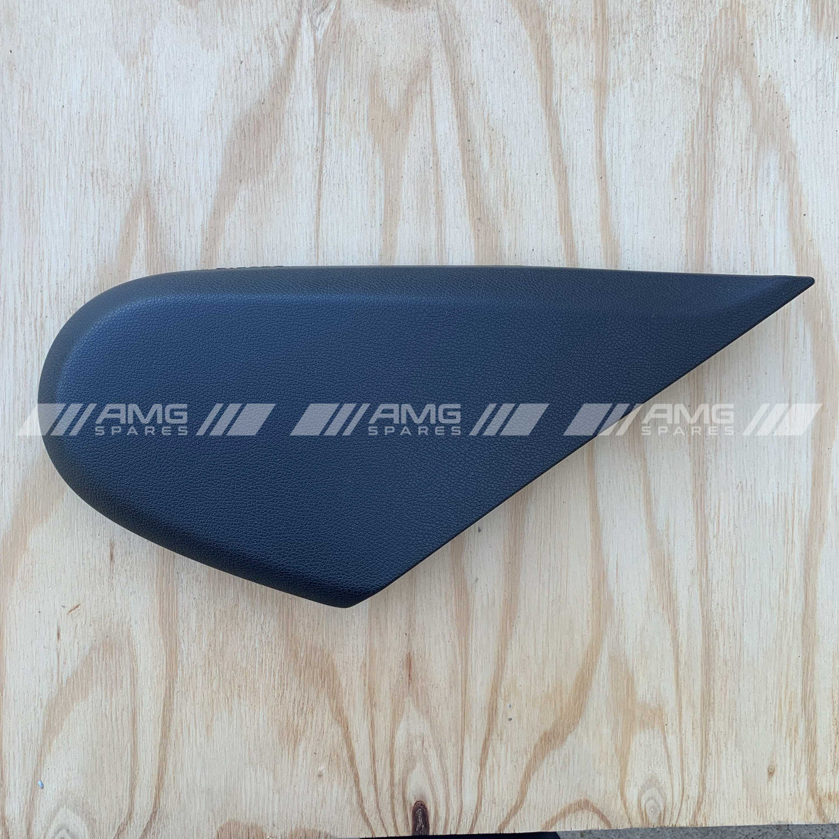 W205 right front seat recliner cover A2059192022 – AMG Spares