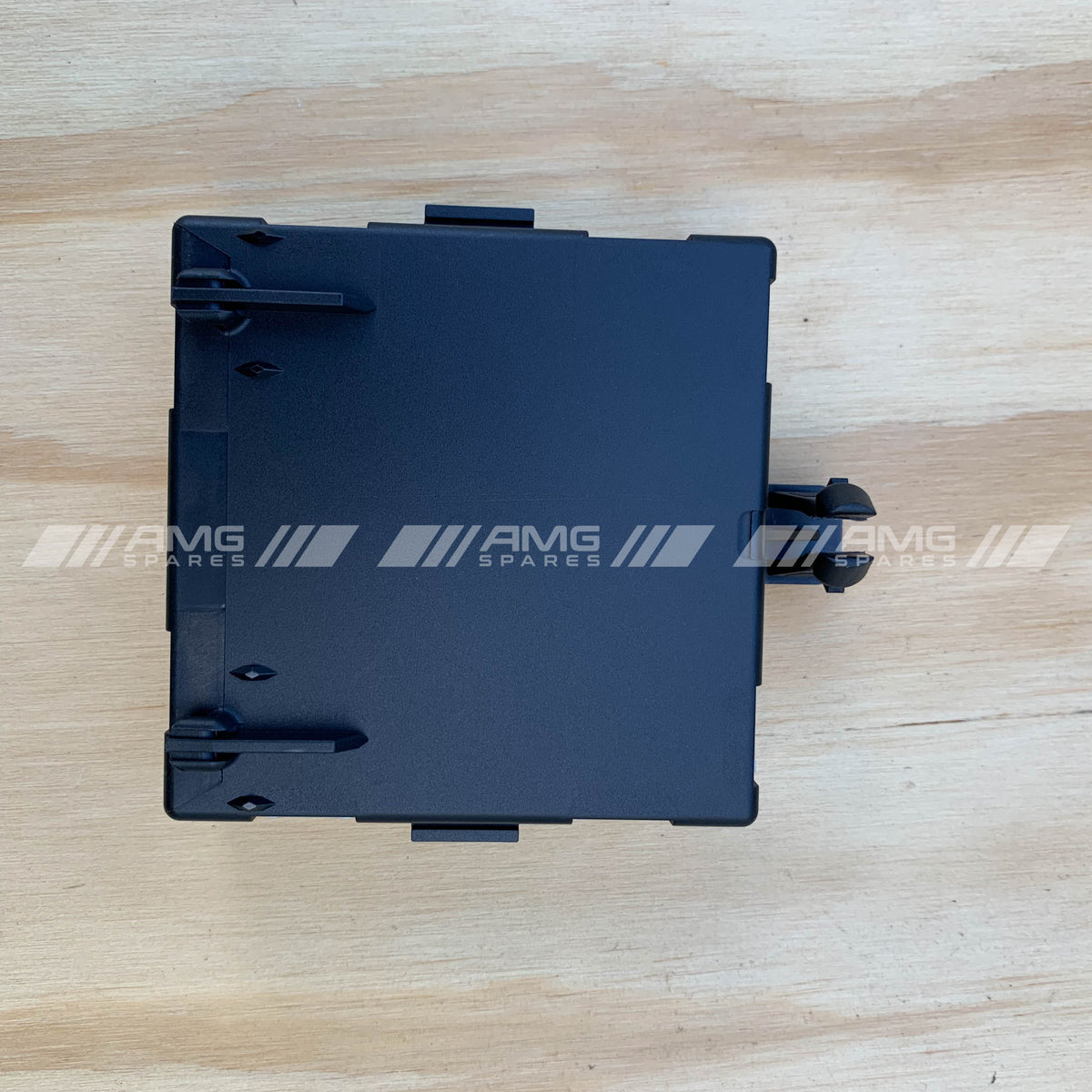 W205 rear left door control module unit A2229001912 – AMG Spares